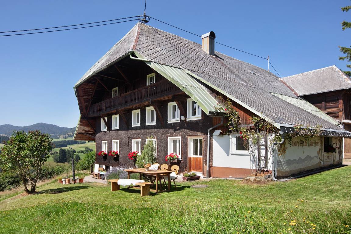 110 M² Ferienhaus ∙ 3 Schlafzimmer ∙ 14 Gäste - Feldberg (Schwarzwald)