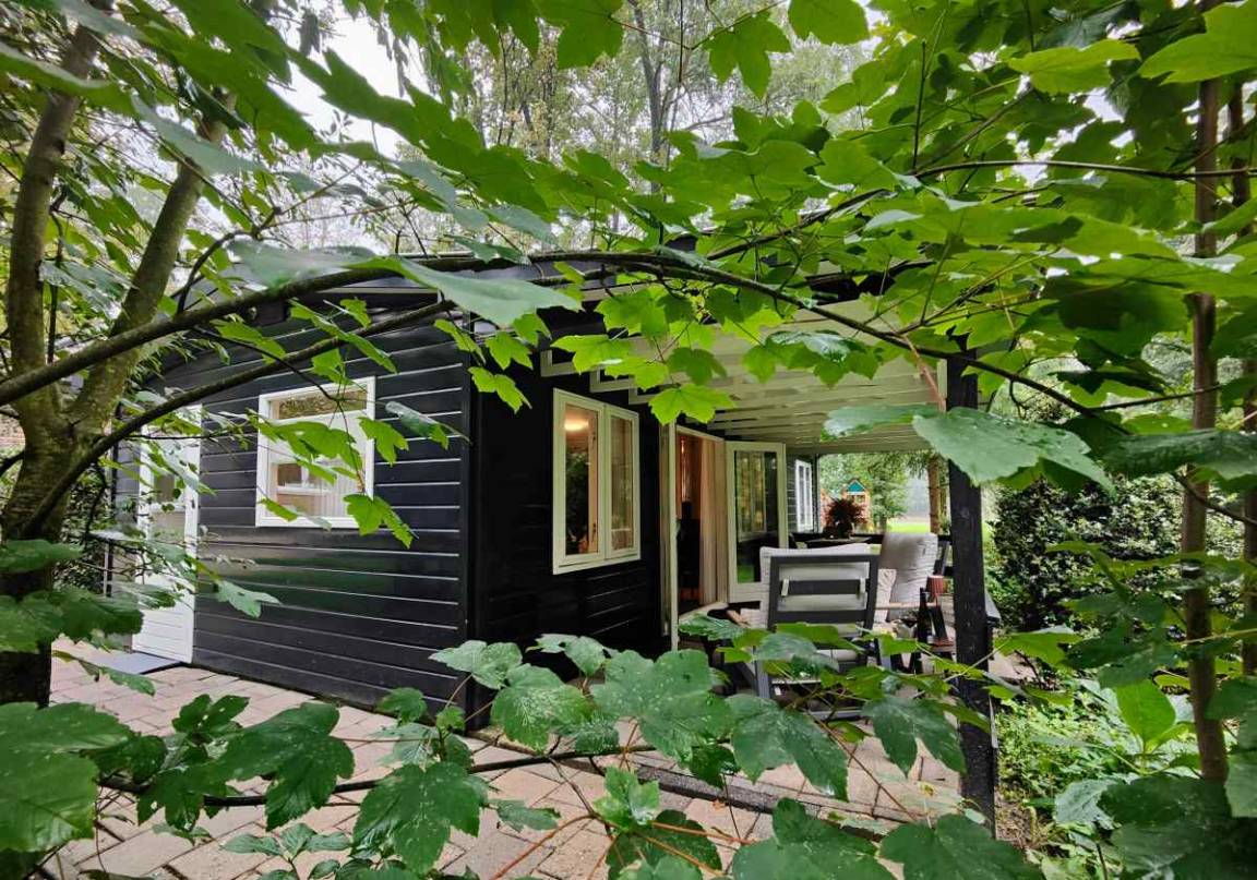 49 M² Ferienhaus ∙ 2 Schlafzimmer ∙ 4 Gäste - Deventer
