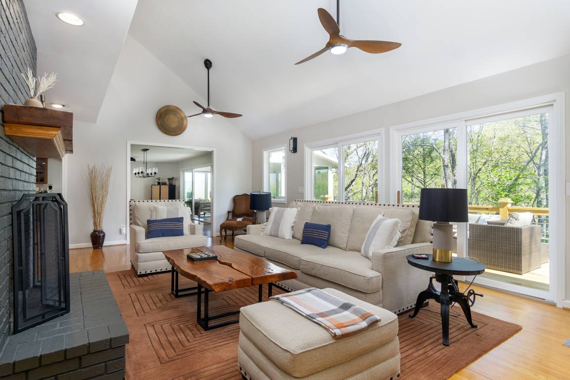 337 M² House ∙ 5 Bedrooms ∙ 10 Guests - Black Mountain, NC
