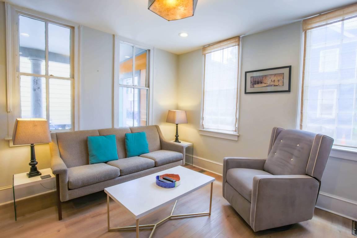 115 M² House ∙ 2 Bedrooms ∙ 4 Guests - Charleston, SC