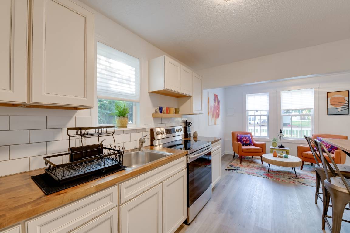 108 M² House ∙ 1 Bedroom ∙ 4 Guests - Charlotte, NC