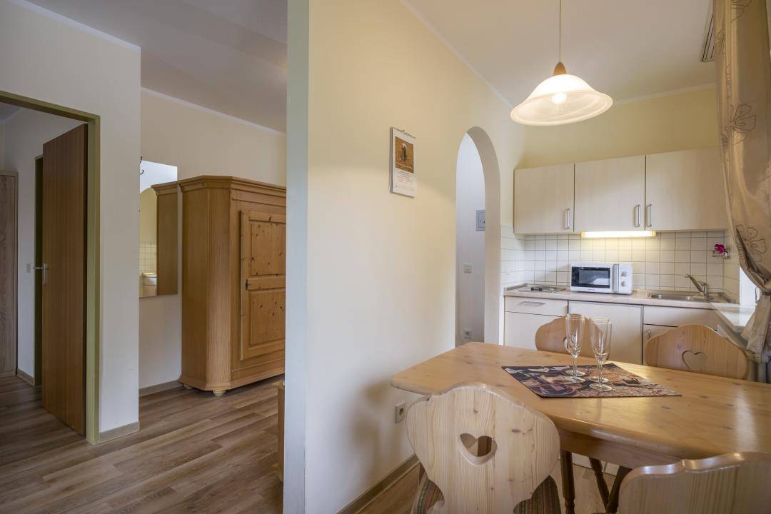 48 M² Ferienwohnung ∙ 1 Schlafzimmer ∙ 3 Gäste - Oberaudorf