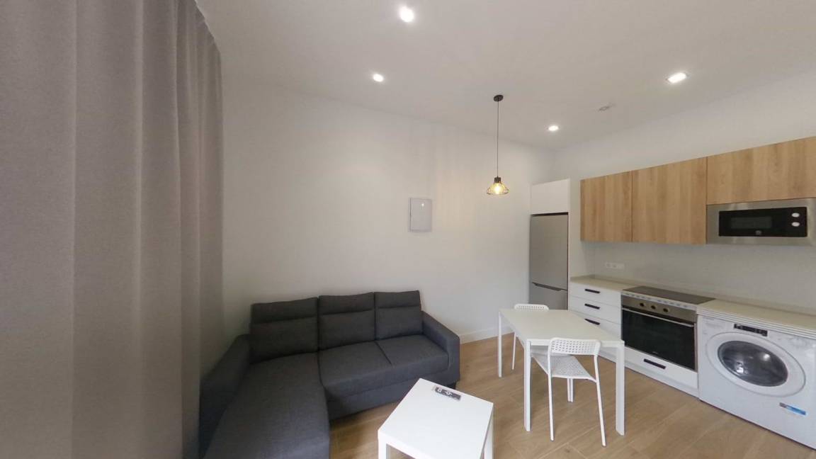 40 M² Ferienhaus ∙ 2 Gäste - Madrid