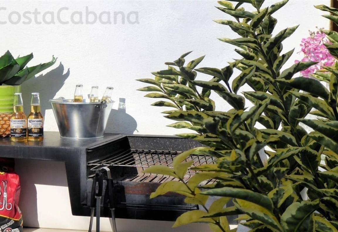 160 M² Villa ∙ 4 Bedrooms ∙ 8 Guests - Blanes