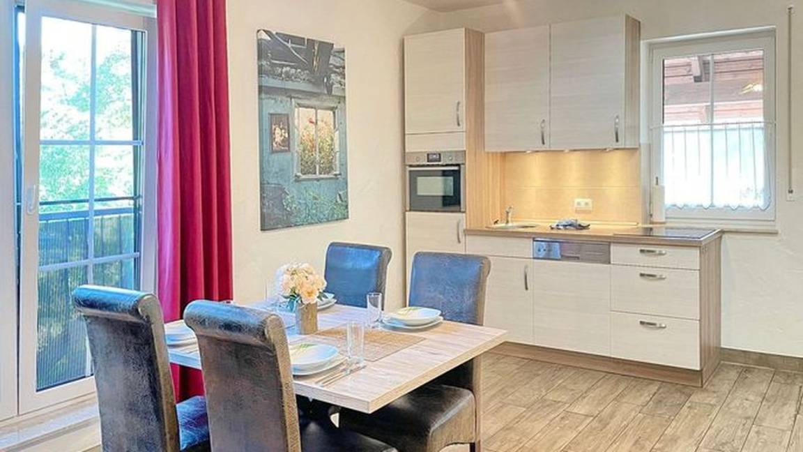 64 M² Ferienwohnung ∙ 2 Schlafzimmer ∙ 4 Gäste - Lübbenau/Spreewald