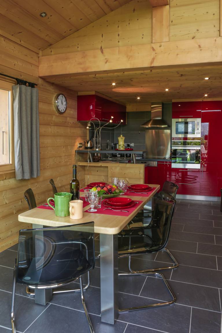 100 M² Chalet ∙ 2 Chambres ∙ 6 Personnes - Manigod