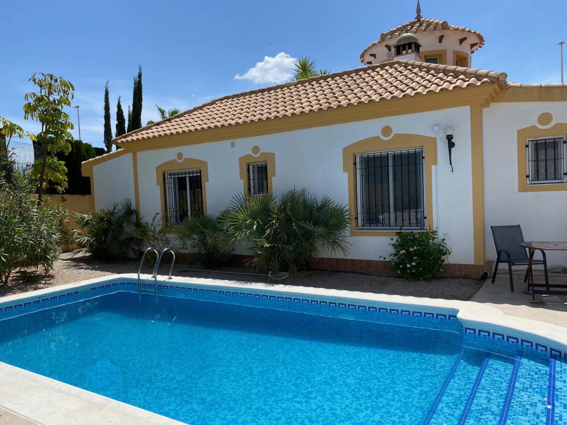 135 M² Villa ∙ 4 Bedrooms ∙ 6 Guests - Mazarrón