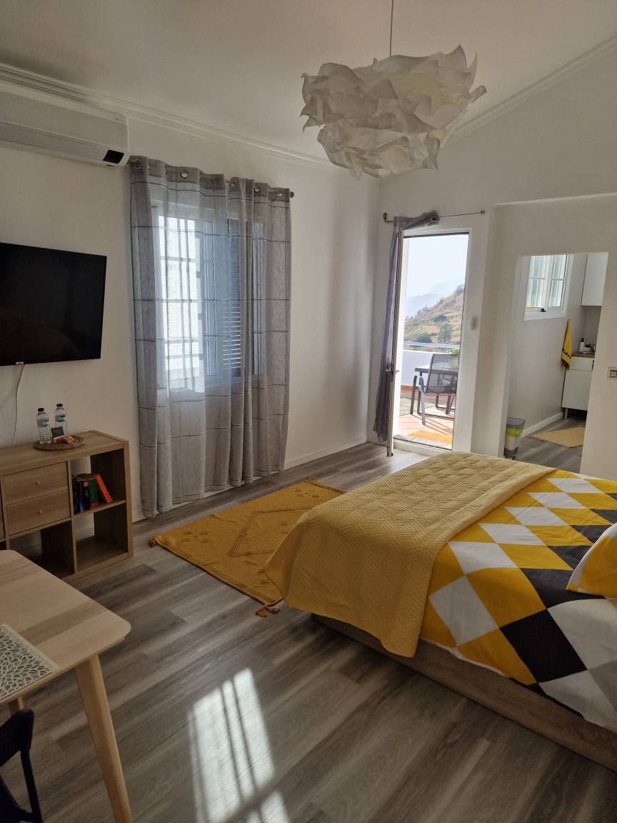 36 M² Bed And Breakfast ∙ 1 Bedroom ∙ 3 Guests - Madeira