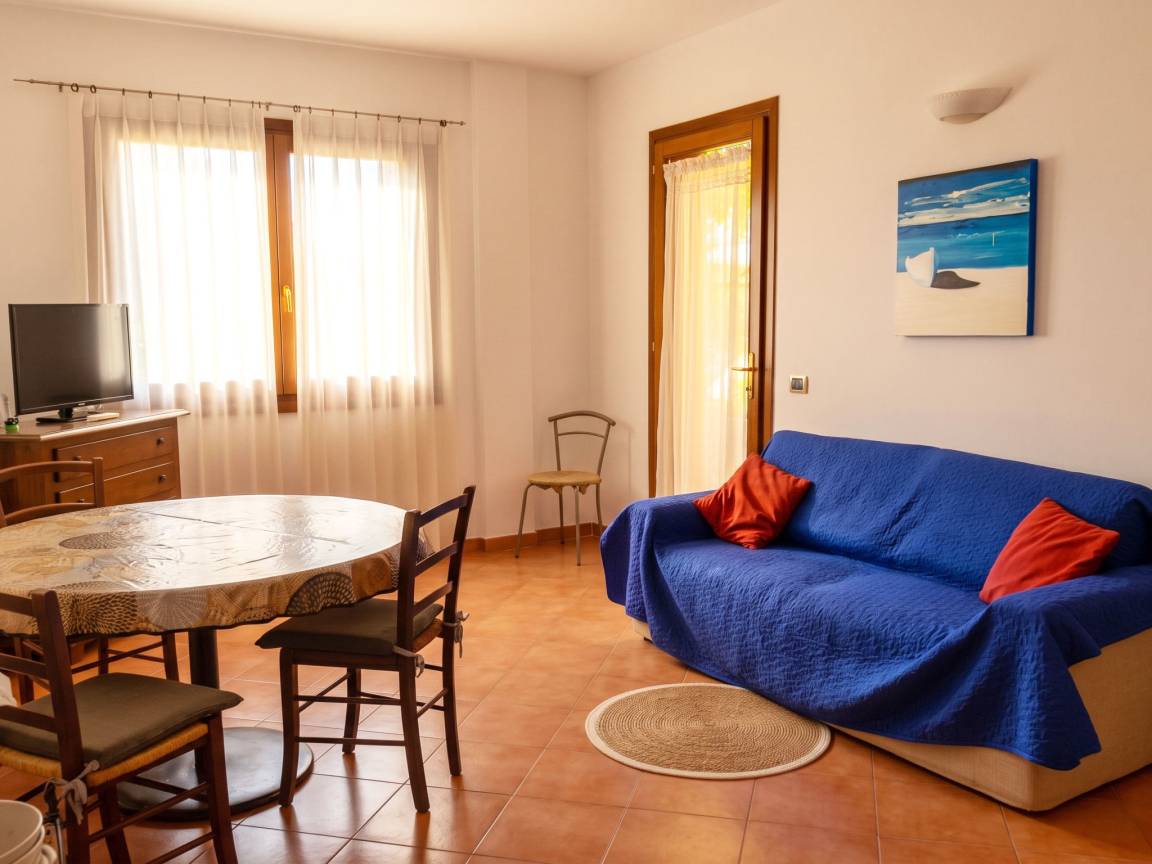 70 M² Talo ∙ 2 Makuuhuonetta ∙ 4 Vierasta - Olbia