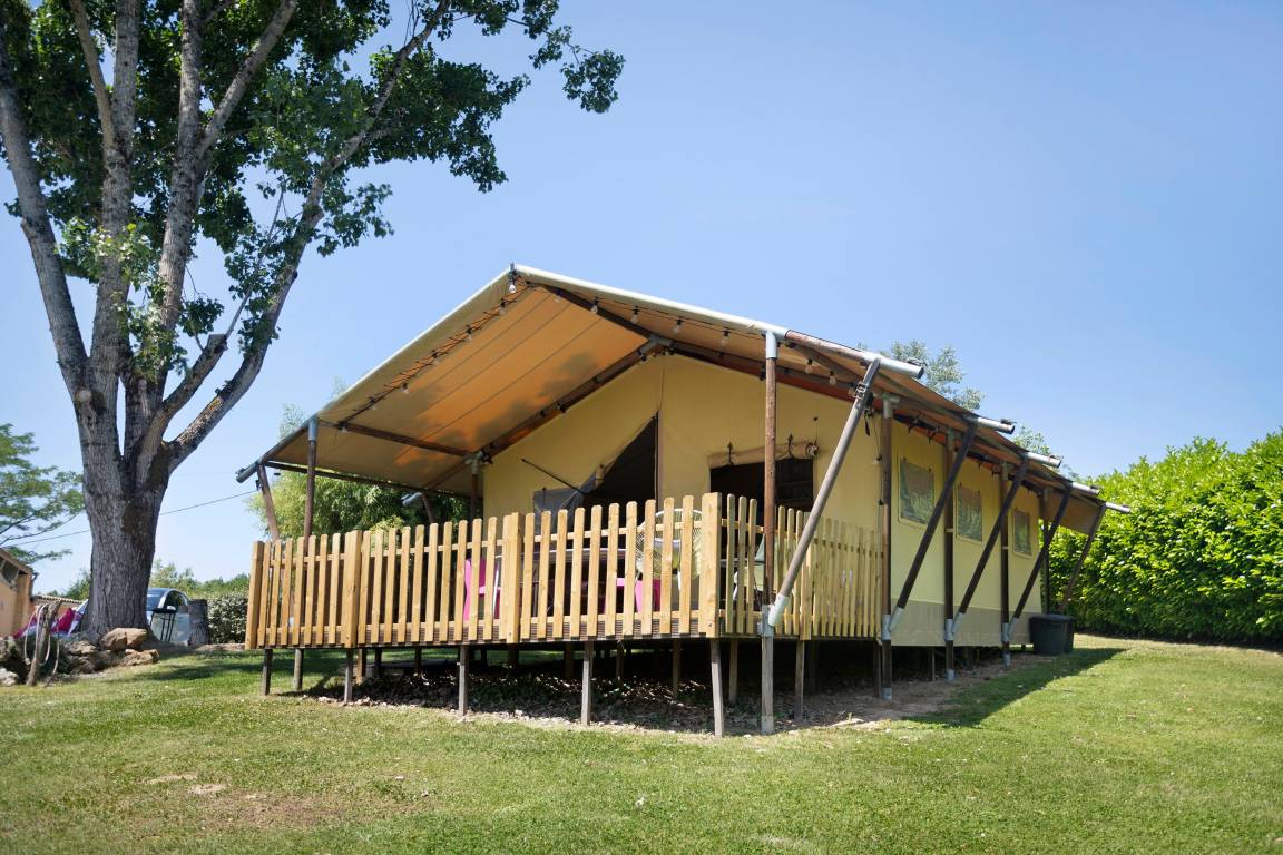 35 M² Camping-unterkunft ∙ 2 Schlafzimmer ∙ 4 Gäste - Département Dordogne