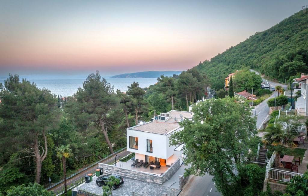 230 M² Villa ∙ 3 Schlafzimmer ∙ 6 Gäste - Mošćenička Draga