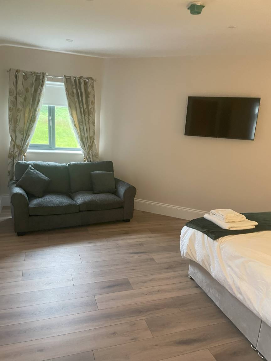 75 M² Apartment ∙ 3 Bedrooms ∙ 6 Guests - Letterkenny