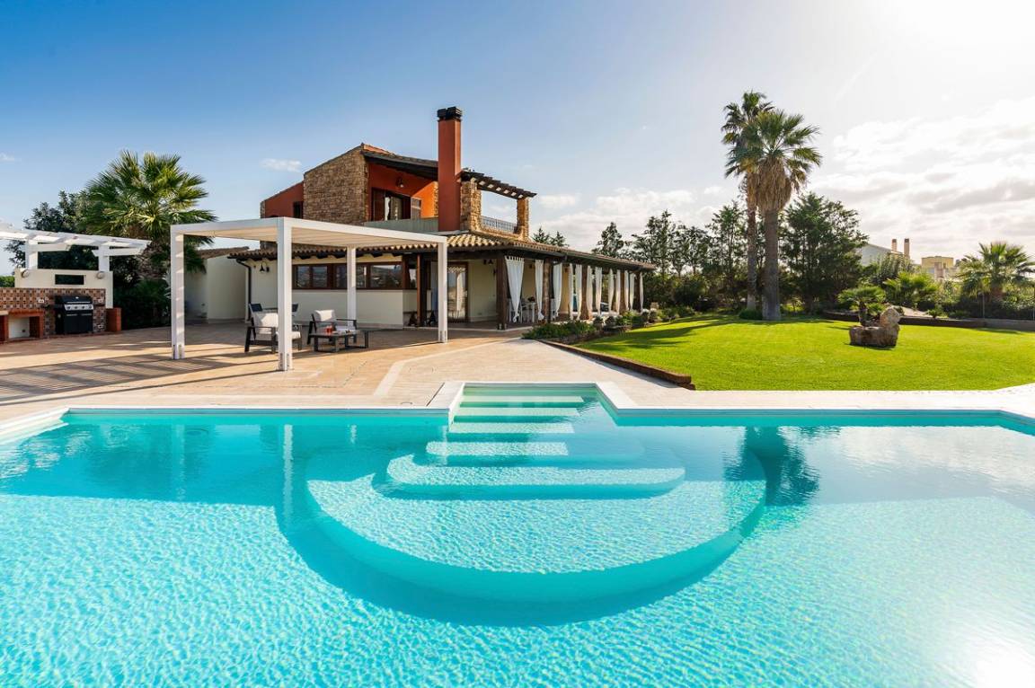 Villa ∙ 5 Slaapkamers ∙ 9 Gasten - Erice
