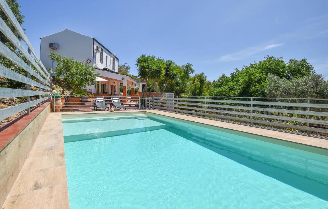 140 M² Huis ∙ 4 Slaapkamers ∙ 10 Gasten - Partinico