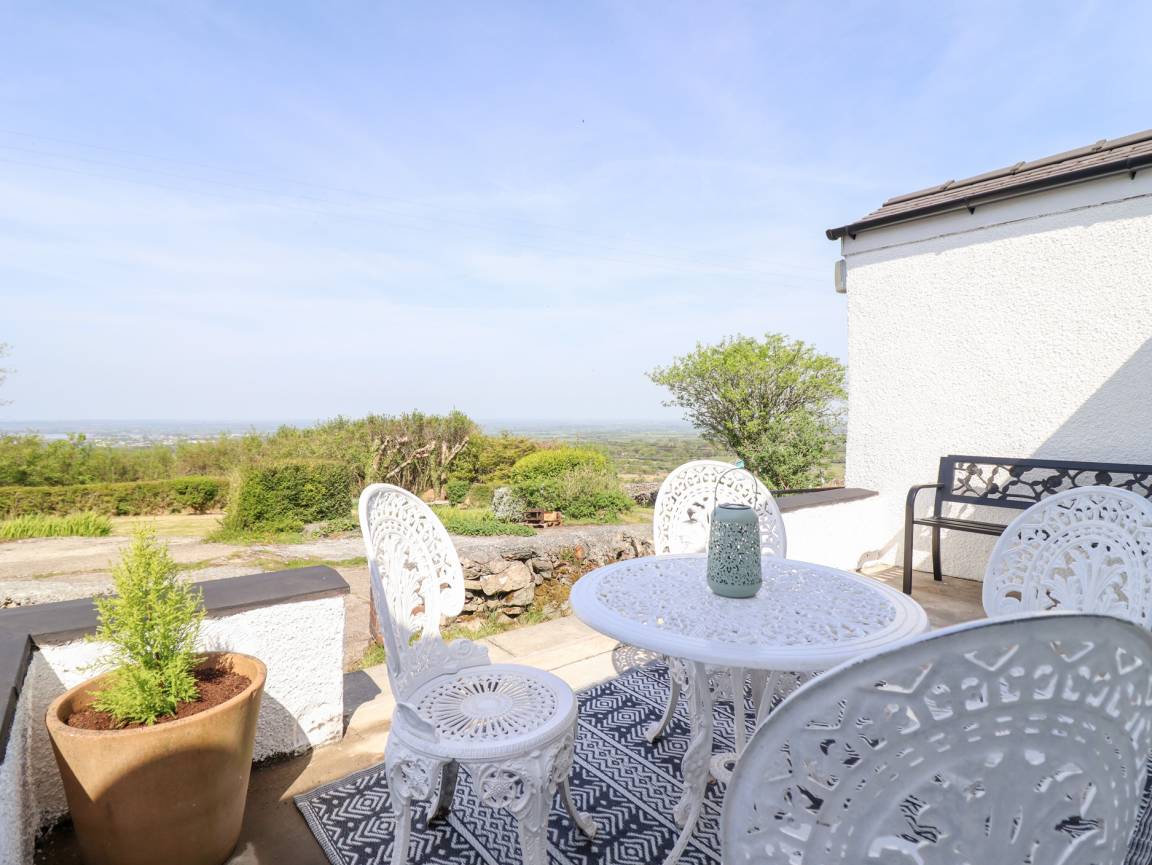 Cottage ∙ 2 Bedrooms ∙ 4 Guests - Llŷn Peninsula