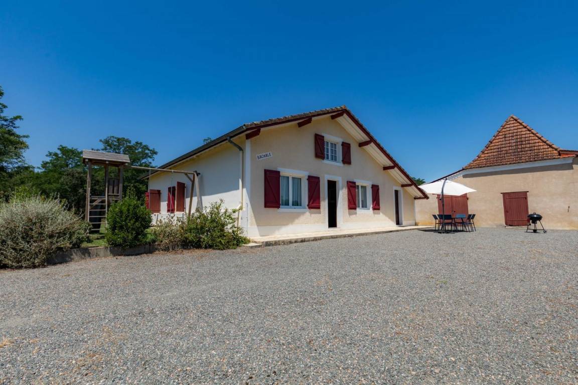 123 M² Gîte ∙ 3 Chambres ∙ 6 Personnes - Landes