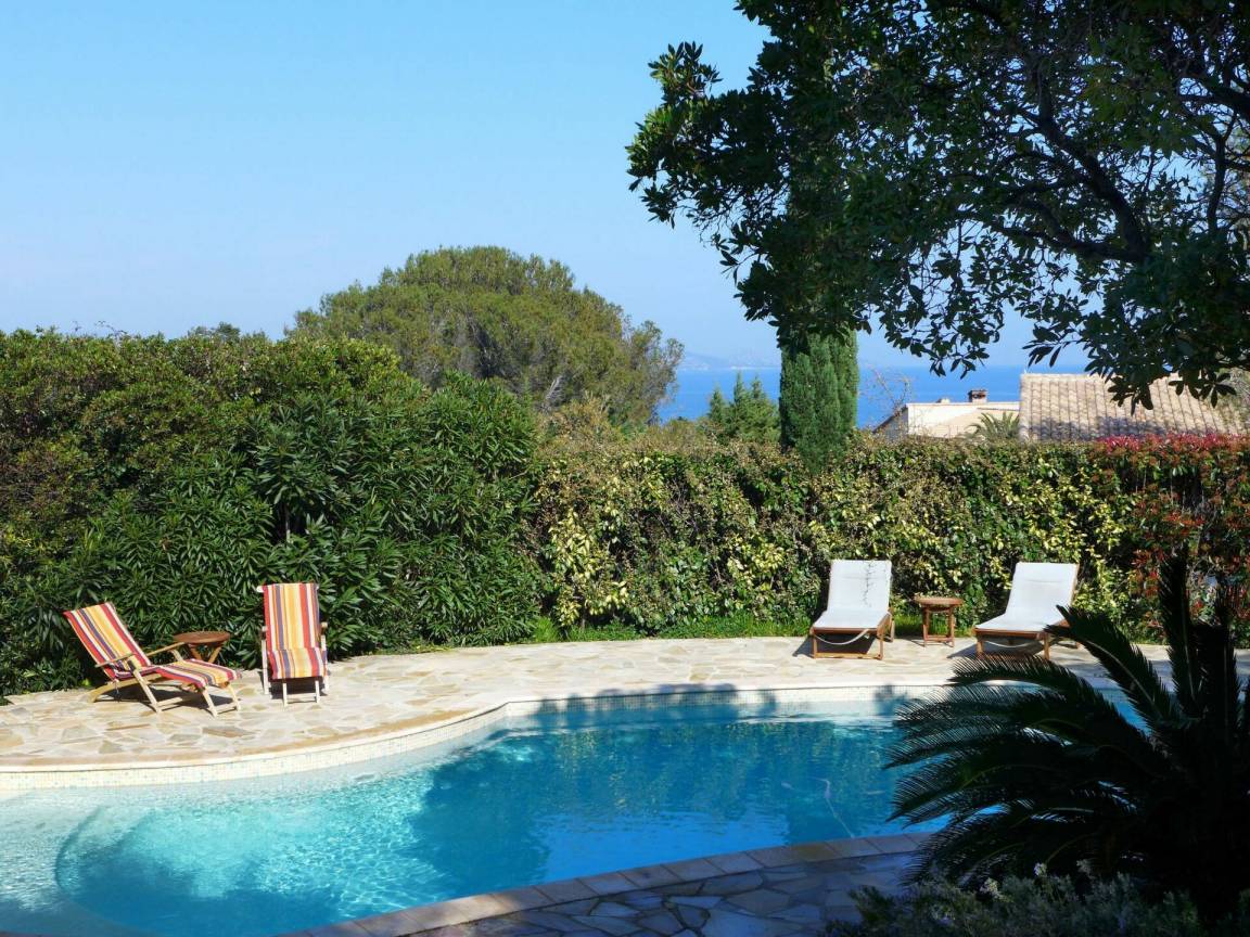 140 M² Villa ∙ 3 Chambres ∙ 6 Personnes - Les Issambres