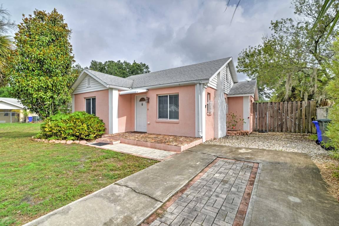 139 M² House ∙ 2 Bedrooms ∙ 4 Guests - Lakeland, FL