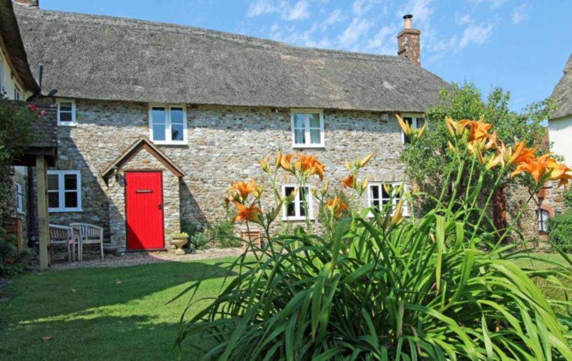 Cottage ∙ 4 Bedrooms ∙ 8 Guests - Honiton