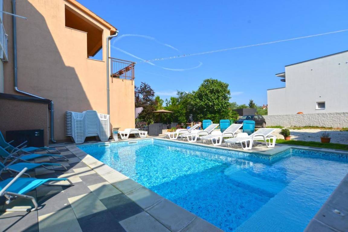 109 M² Apartment ∙ 4 Bedrooms ∙ 8 Guests - Rovinj