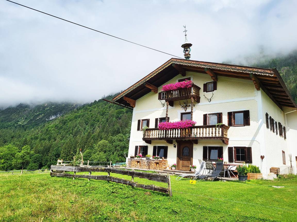 120 M² Ferienhaus ∙ 3 Schlafzimmer ∙ 6 Gäste - Alpbach