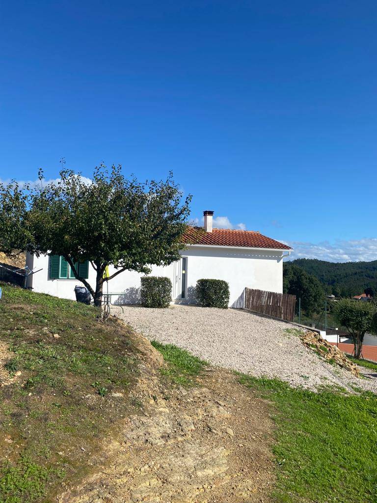 45 M² Casa ∙ 1 Quarto ∙ 4 Hóspedes - Vila de Rei