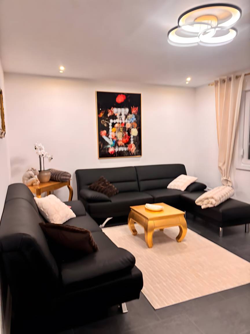 320 M² House ∙ 5 Bedrooms ∙ 10 Guests - Hausach