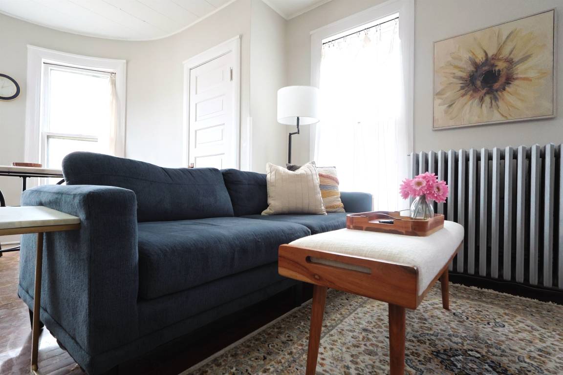 39 M² Apartment ∙ 1 Bedroom ∙ 2 Guests - Bloomington, IL