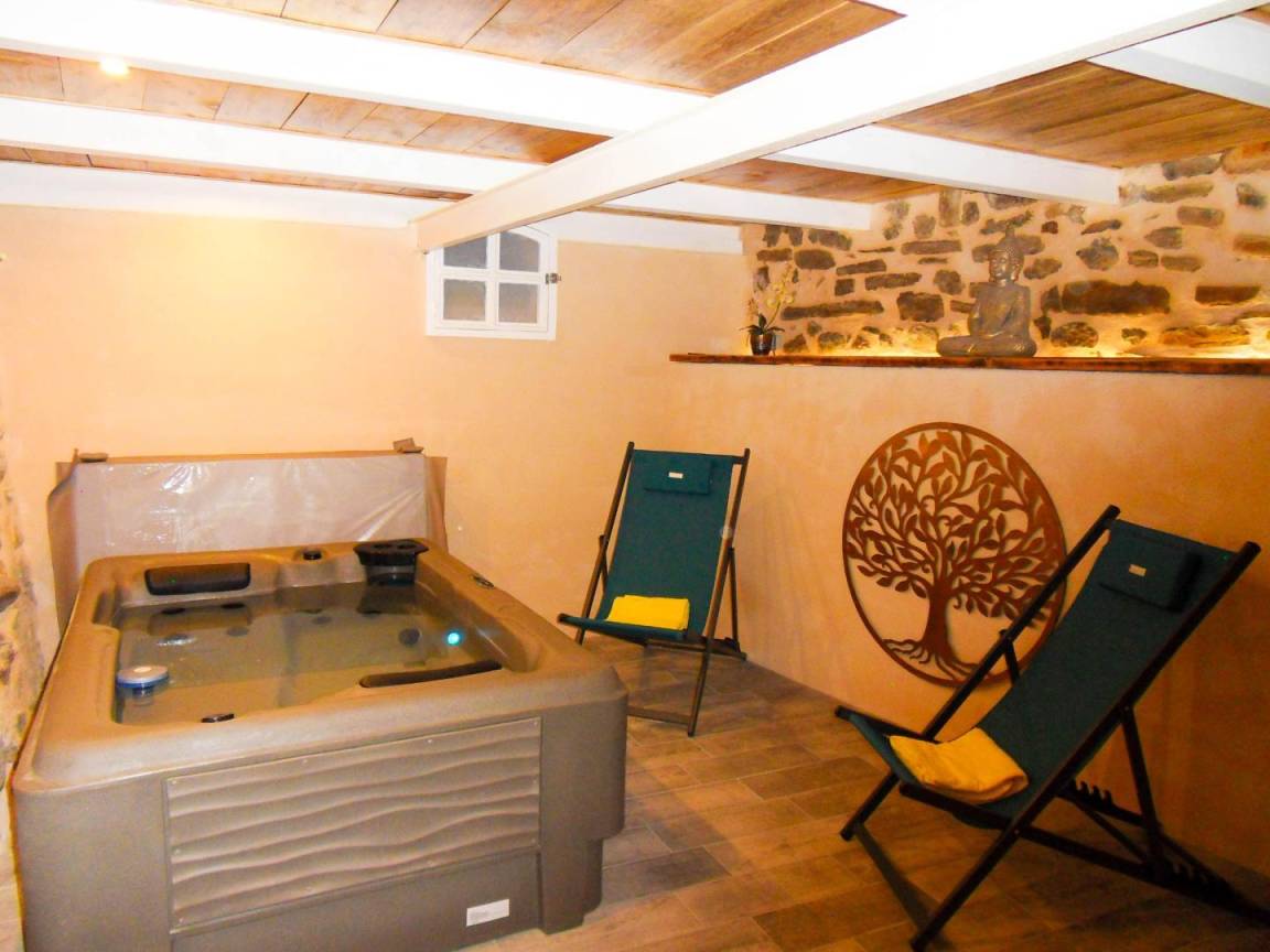 80 M² Gîte ∙ 1 Chambre ∙ 3 Personnes - Saint-André-les-Alpes
