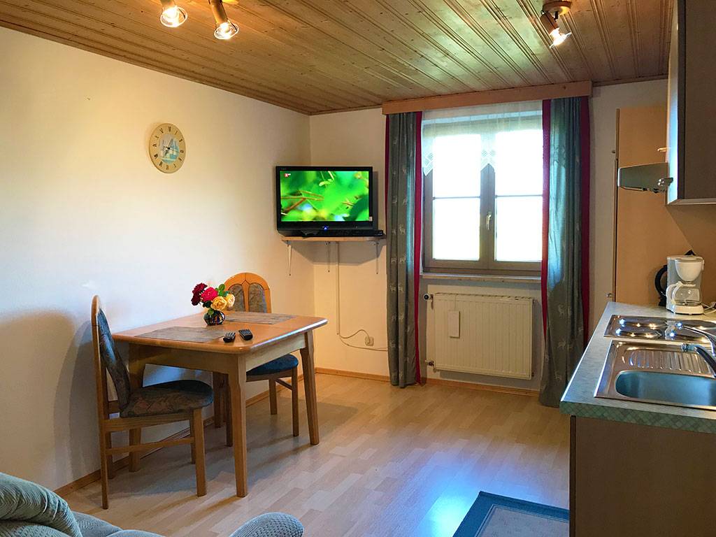 38 M² Ferienwohnung ∙ 1 Schlafzimmer ∙ 2 Gäste - Bad Birnbach