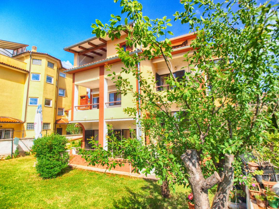 60 M² Appartement ∙ 2 Chambres ∙ 4 Personnes - Pula
