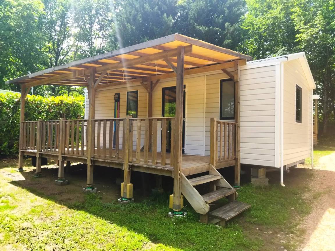 27 M² Bungalow ∙ 2 Habitaciones ∙ 4 Huéspedes - Cantal