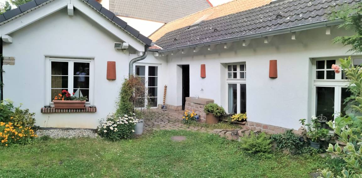 55 M² Apartment ∙ 1 Bedroom ∙ 4 Guests - Frankfurt