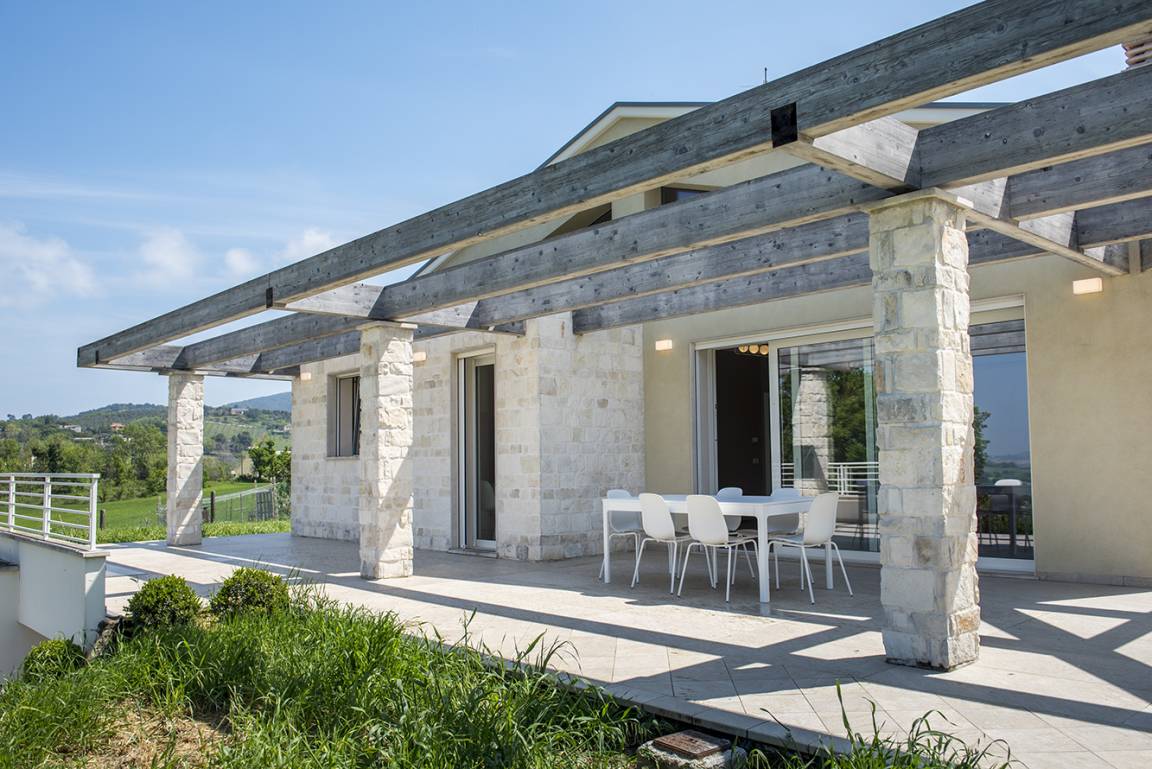 150 M² Villa ∙ 4 Schlafzimmer ∙ 8 Gäste - Ancona