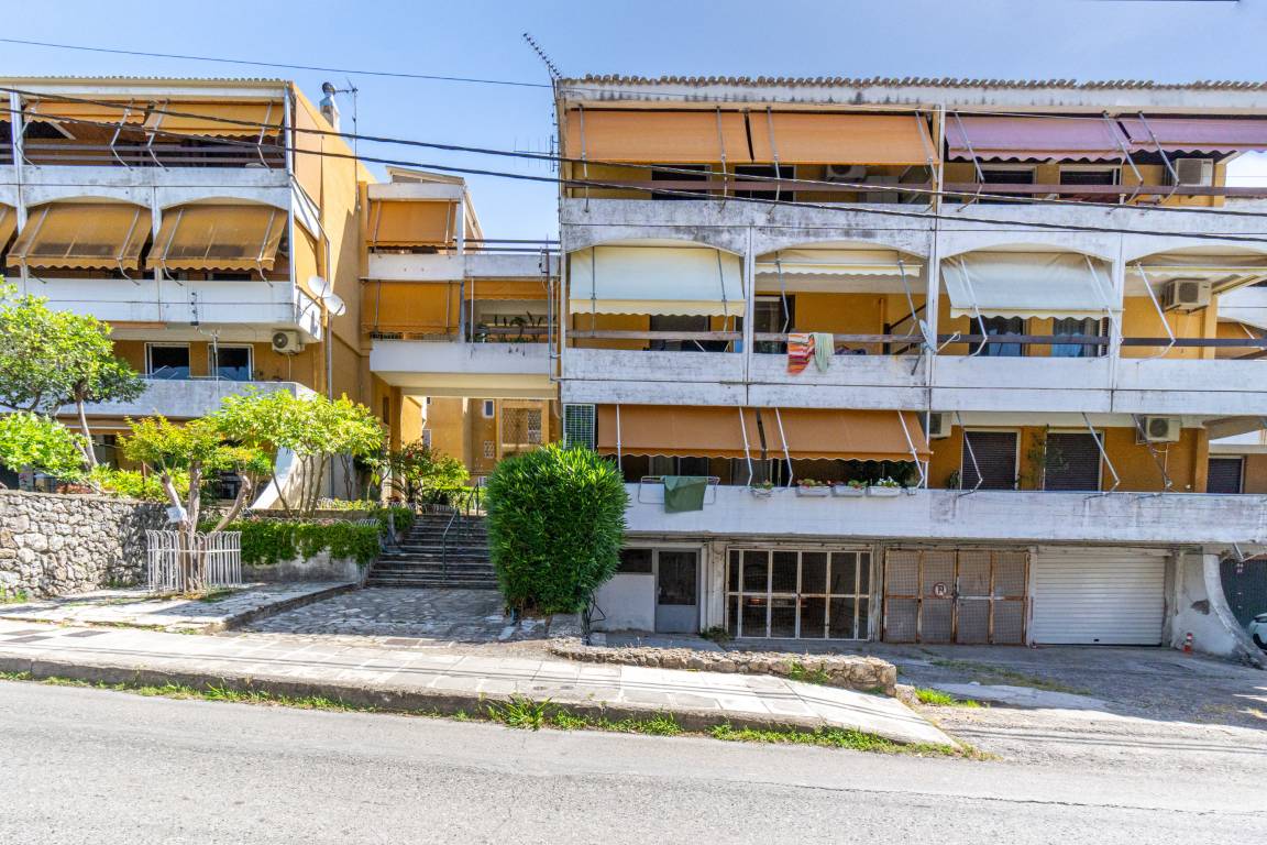 86 M² Apartment ∙ 3 Bedrooms ∙ 5 Guests - Corfu