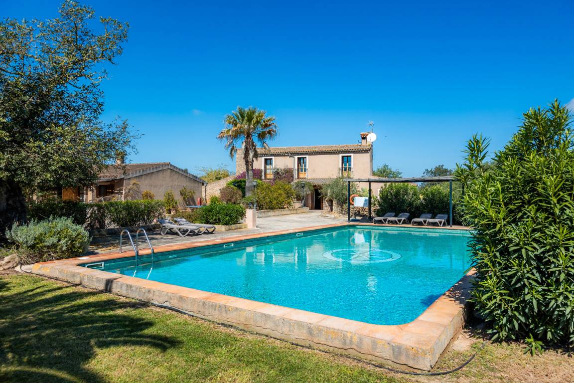 650 M² Maison De Campagne ∙ 8 Chambres ∙ 16 Personnes - Felanitx