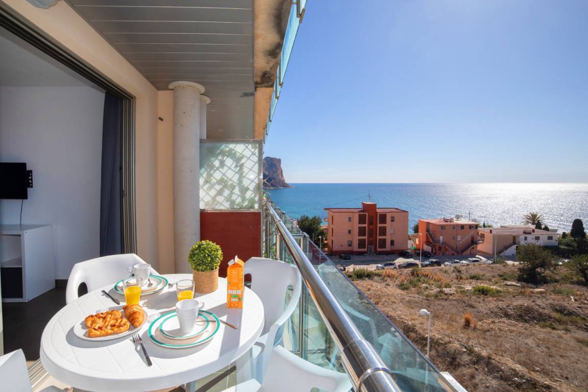 85 M² Apartamento ∙ 2 Habitaciones ∙ 6 Huéspedes - Calpe
