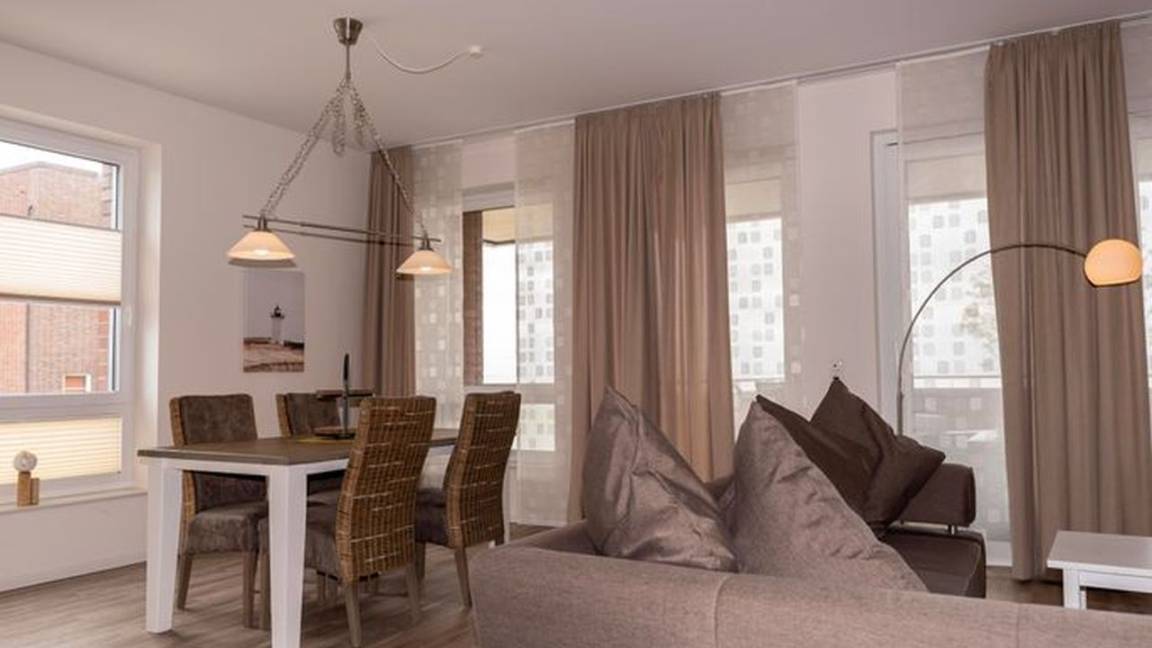 90 M² Ferienwohnung ∙ 1 Schlafzimmer ∙ 2 Gäste - Wilhelmshaven