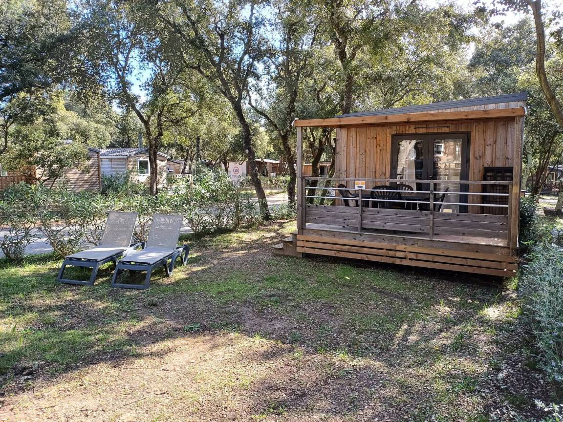 35 M² Caravan ∙ 3 Bedrooms ∙ 4 Guests - Sommières