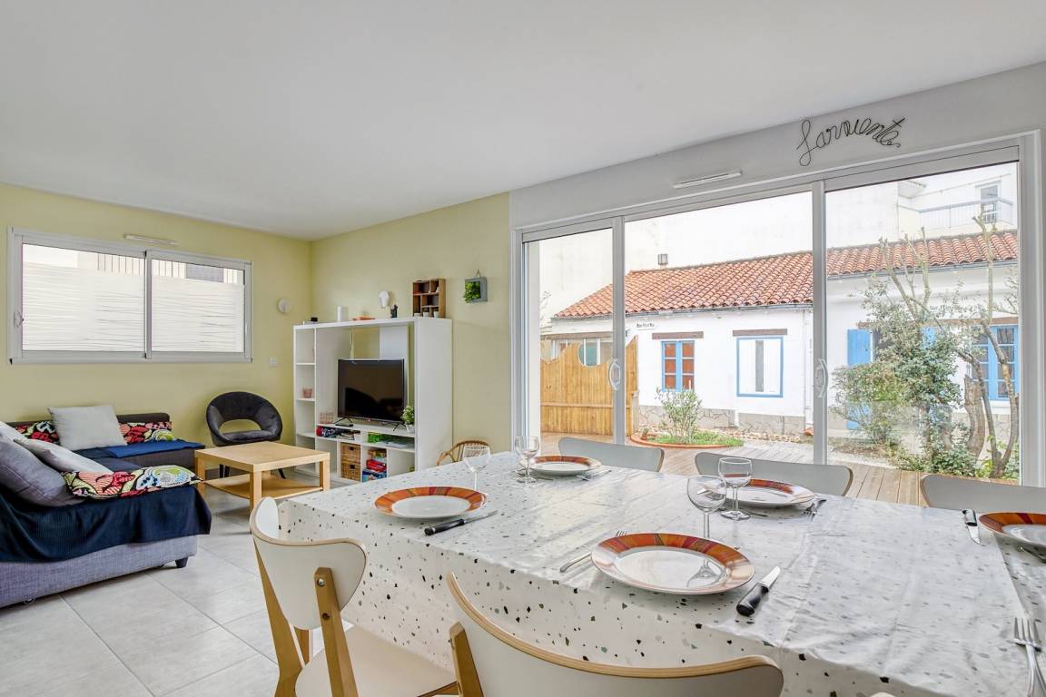 110 M² Ferienhaus ∙ 4 Schlafzimmer ∙ 10 Gäste - Vendée