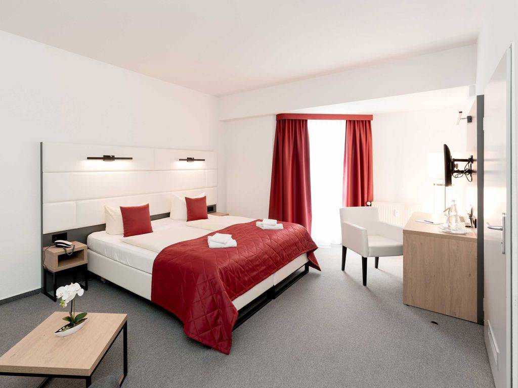 30 M² Hotel ∙ 1 Schlafzimmer ∙ 2 Gäste - Magdeburg