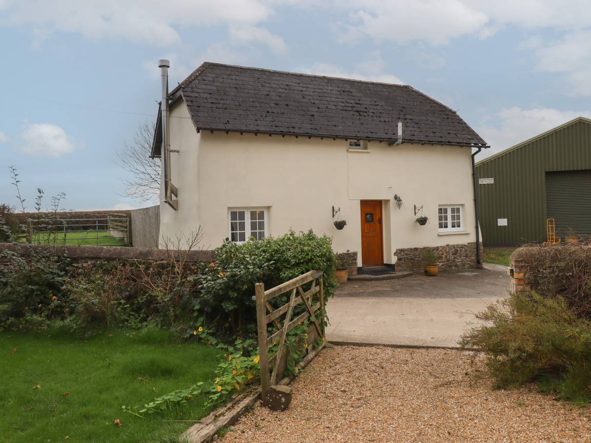Cottage ∙ 2 Bedrooms ∙ 4 Guests - Okehampton