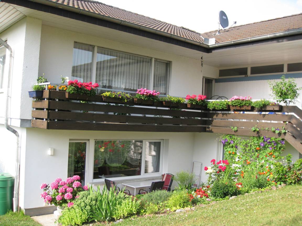 75 M² Ferienwohnung ∙ 2 Schlafzimmer ∙ 3 Gäste - Bad Wildungen