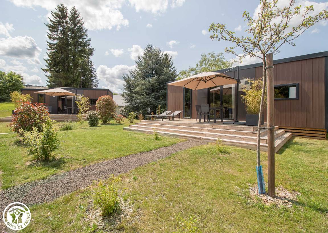 35 M² Gîte ∙ 2 Chambres ∙ 4 Personnes - Chambon-sur-Lac