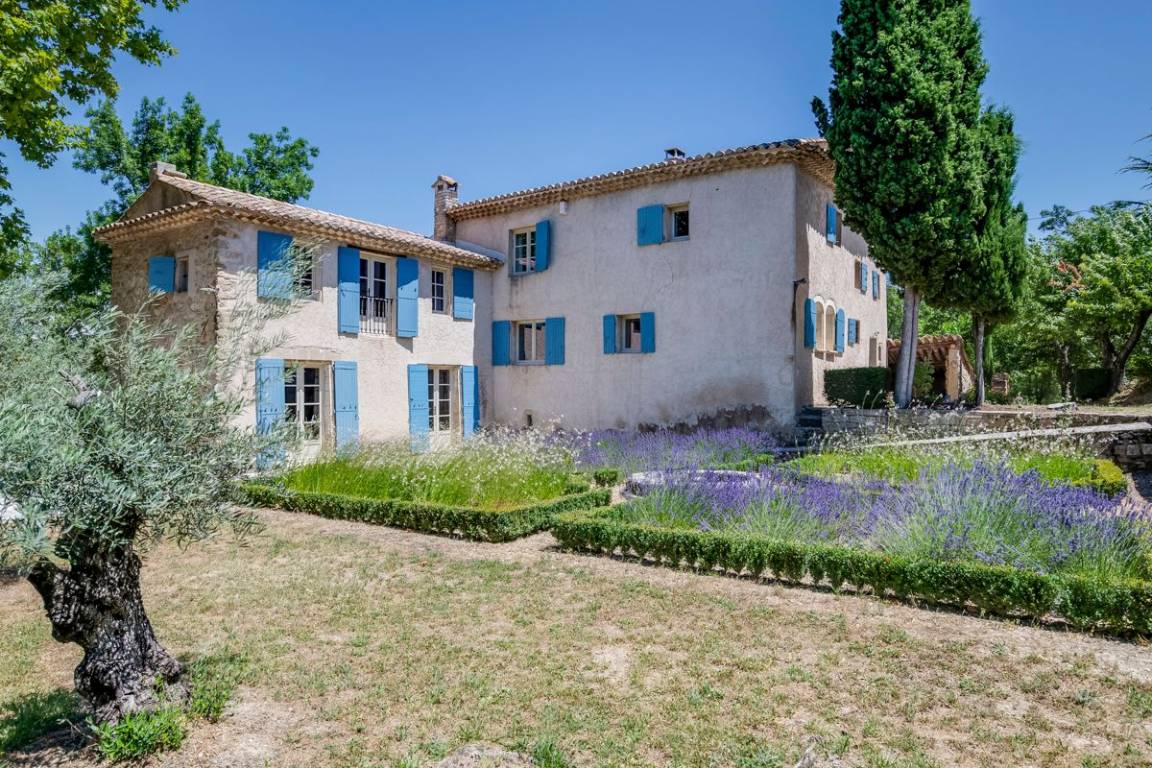 Villa ∙ 6 Schlafzimmer ∙ 12 Gäste - Rustrel