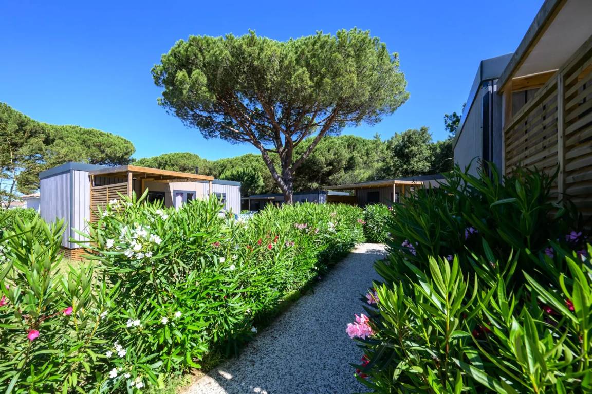 31 M² Mobil-home ∙ 2 Chambres ∙ 4 Personnes - Le Bois-Plage-en-Ré