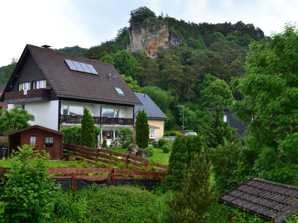 50 M² Ferienwohnung ∙ 1 Schlafzimmer ∙ 4 Gäste - Gerolstein