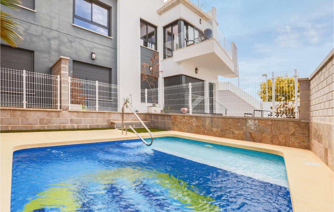80 M² Apartamento ∙ 3 Habitaciones ∙ 5 Huéspedes - Manga del Mar Menor