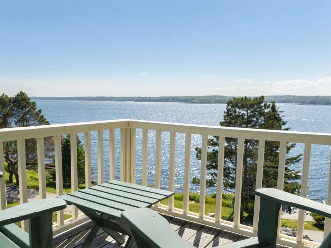 Hotel ∙ 1 Bedroom ∙ 2 Guests - Boothbay Harbor, ME