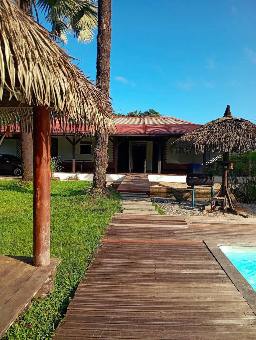 Maison De Vacances ∙ 4 Chambres ∙ 9 Personnes - Cayenne